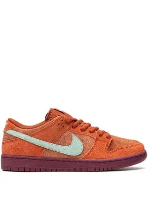 Nike Sb Dunk Low Pro Prm Mystic Red Sneakers