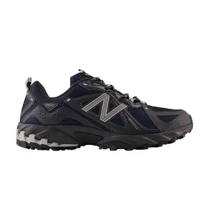 NEW BALANCE 610 Sneakers - Black