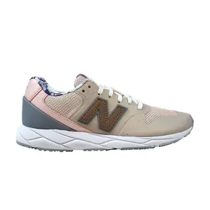 NEW BALANCE 96 Sneakers - Pink
