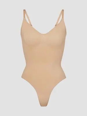 SKIMS Seamless Sculpt Thong Bodysuit Clay