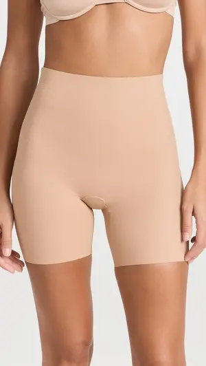 Wacoal Shape Revelation Low Plunge Shaper - Praline
