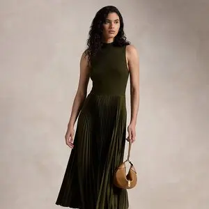 open lace back dress Aylin Pleated Midi Sweater Dress