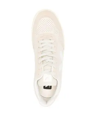 VEJA V-90 Panelled Low-top Sneakers - Neutrals