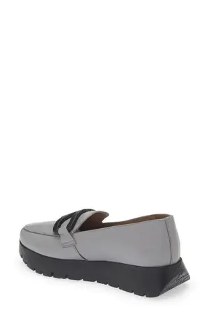 WONDERS Lug Sole Loafer - Grey Tumbled Leather