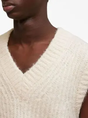 Ami Ribbed V-neck Vest