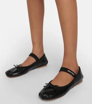 Miu Miu Logo Leather Ballet Flats - Black