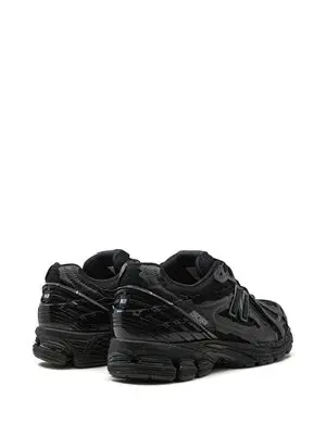 NEW BALANCE 1906d Low-top Sneakers - Black