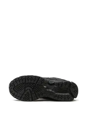 NEW BALANCE 1906d Low-top Sneakers - Black