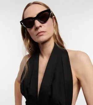 Bottega Veneta Cat-eye Sunglasses - Black