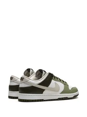 Nike Dunk Low Oil Sneakers - Green