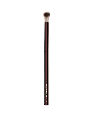 HOURGLASS No. 4 Crease Brush - No Color