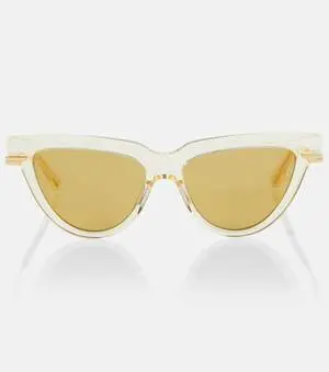Bottega Veneta Cat-eye Sunglasses - Yellow