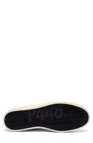 P448 John Sneaker