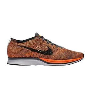 Nike Flyknit Racer - Orange