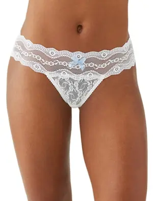 Wacoal Lace Kiss Thong - White
