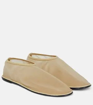 THE ROW Mesh Flats - Beige