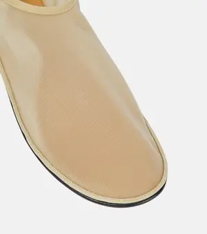 THE ROW Mesh Flats - Beige