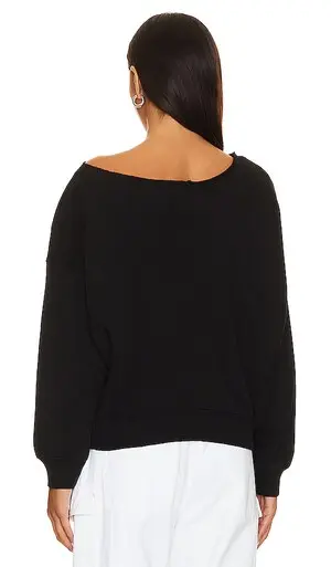 BOBI Off-the-shoulder Crewneck Top