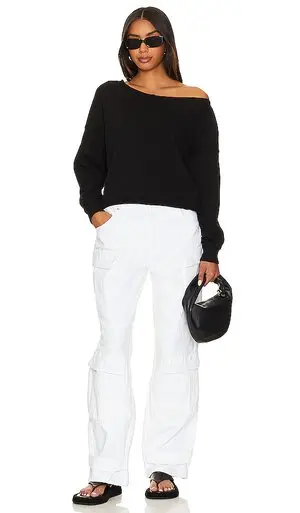 BOBI Off-the-shoulder Crewneck Top