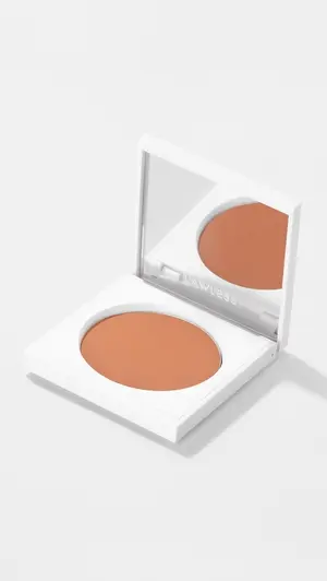 LAWLESS Talc Free Velvet Matte Bronzer 0.37 Oz/ 11
