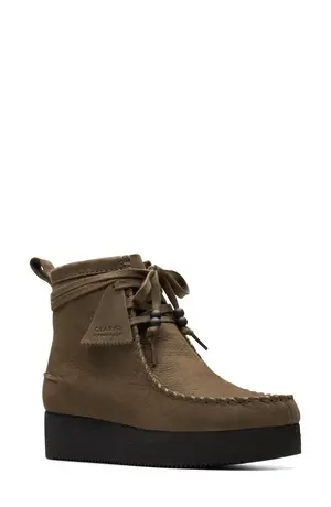 Clarks Wallabee Craft Platform Boot