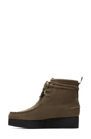 Clarks Wallabee Craft Platform Boot
