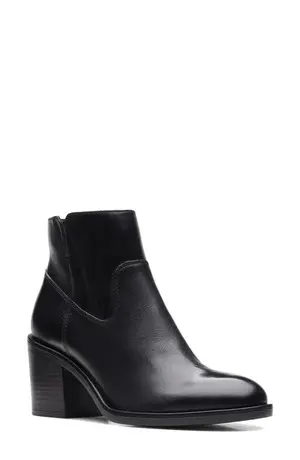 Clarks Valvestino Lo Bootie - Black Leather