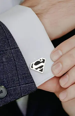 CUFFLINKS, INC. Cufflinks