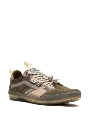 VANS X Advisory Board Crystals Evdnt Ext Ulti Sneakers - Brown