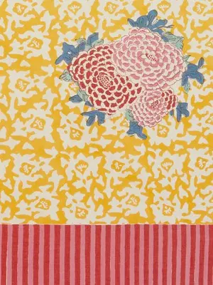 LISA CORTI Arabesque Corolla Floral-print Beach Towel - Yellow