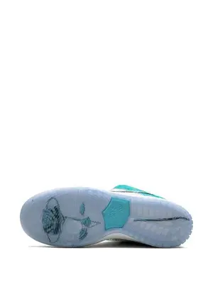 Nike Dunk Low Pro Qs April Skateboards Sneakers - White
