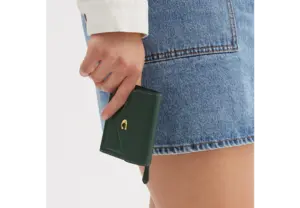 COACH Wyn Small Wallet