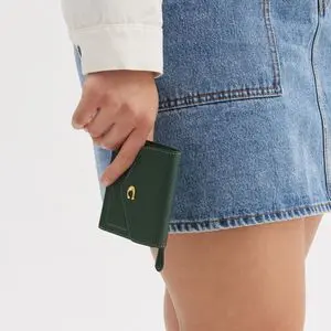 COACH Wyn Small Wallet
