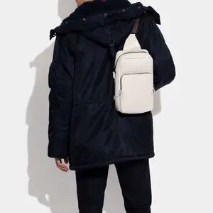 COACH Gotham Pack