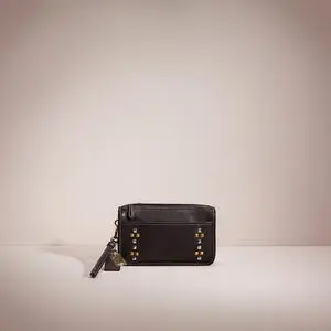 COACH Upcrafted Britt Wristlet - Brass/black