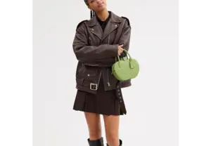 COACH Apple Bag In Signature Leather