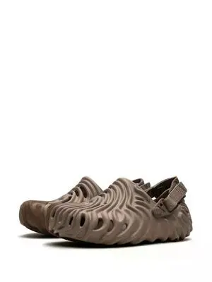 CROCS Pollex Flat Clogs