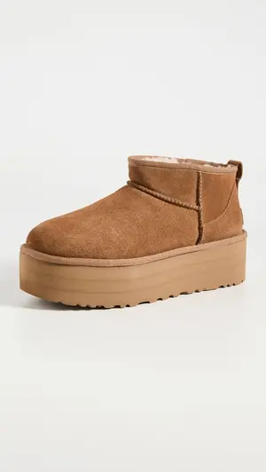 UGG Classic Ultra Mini Platform Boots - Chestnut