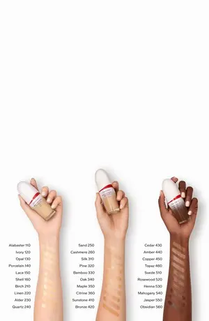 SHISEIDO Revitalessence Skin Glow Foundation Spf 30 - 240 Quartz