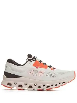 On Cloudstratus 3 Sneakers - Brown
