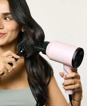 SUTRA BEAUTY Limited-edition Accelerator 2100 Blow Dryer - Frosted Pink