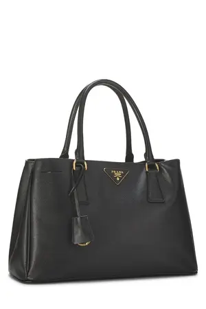 Prada Saffiano Executive Tote - Black