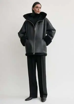 TOTEME Signature Shearling Jacket - Black