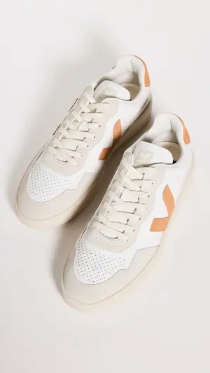 VEJA V-90 Sneakers - Extra White Umber