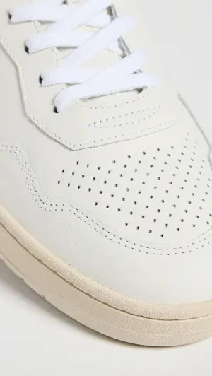 VEJA V-90 Sneakers - Extra White