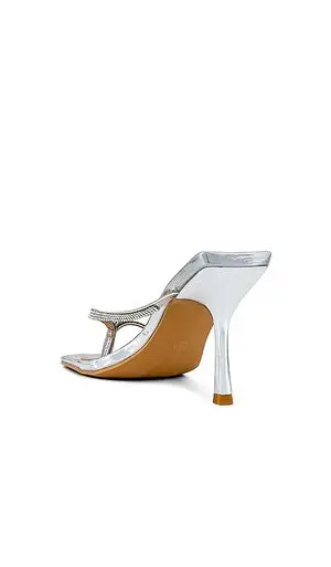Superdown Jenn Heel