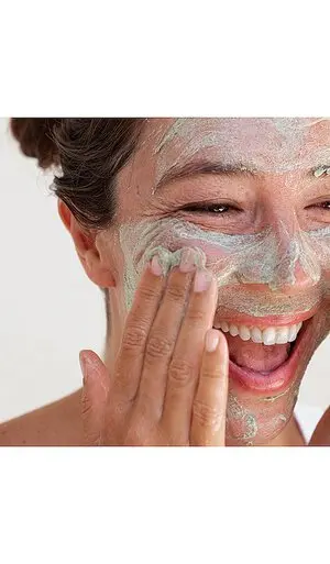 OSEA Seaglow Resurfacing Facial Scrub - N,a