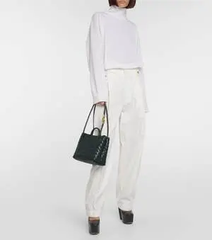 Bottega Veneta Andiamo Small Leather Tote Bag