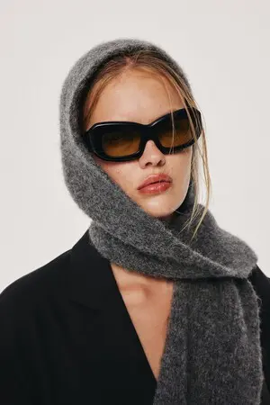 Janessa Leoné Benji Headscarf