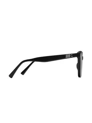 GENTLE MONSTER Queen 01 Sunglasses